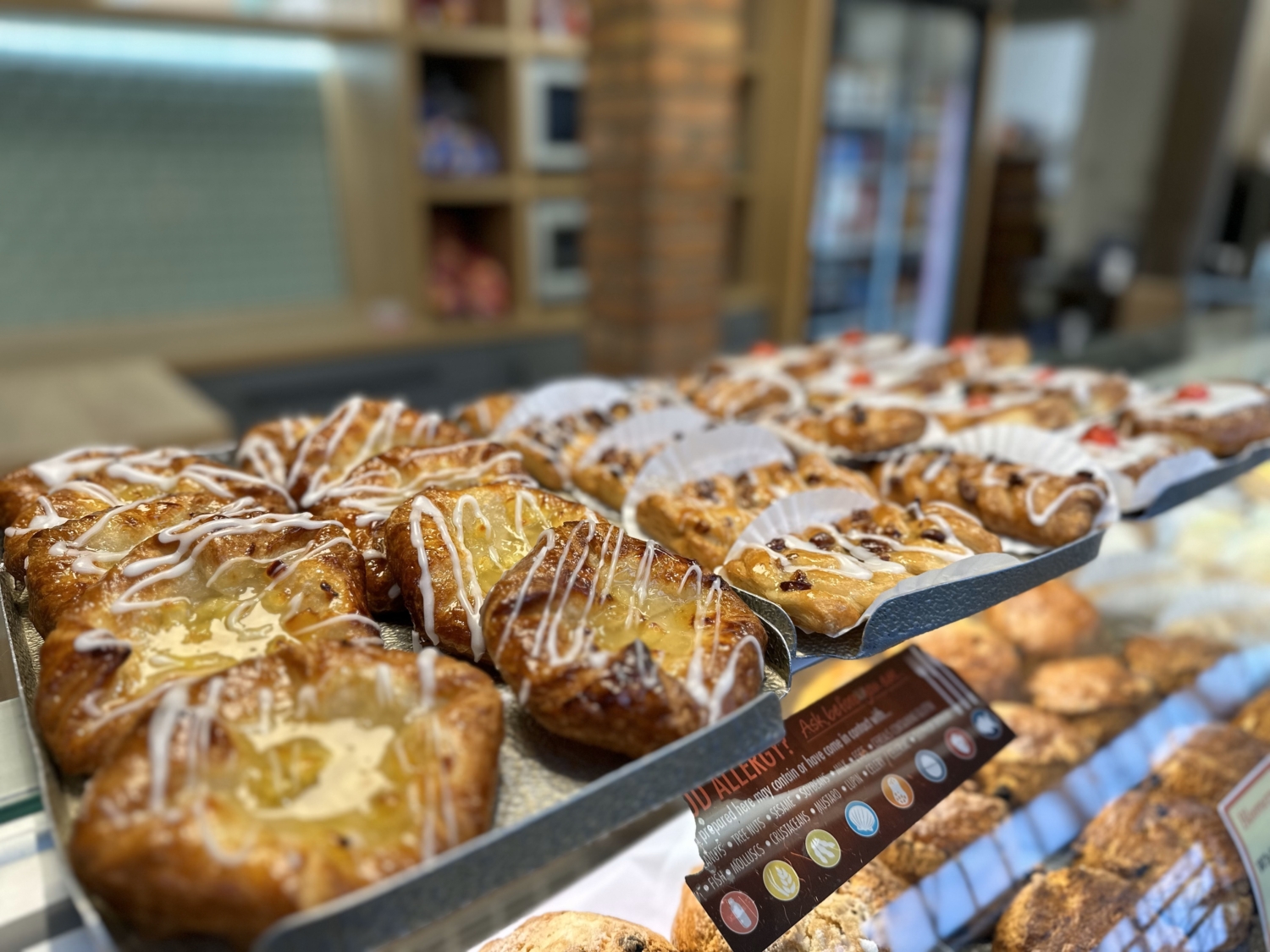 Bloomers Bakery – The best and cheapest place to eat a baguette ...