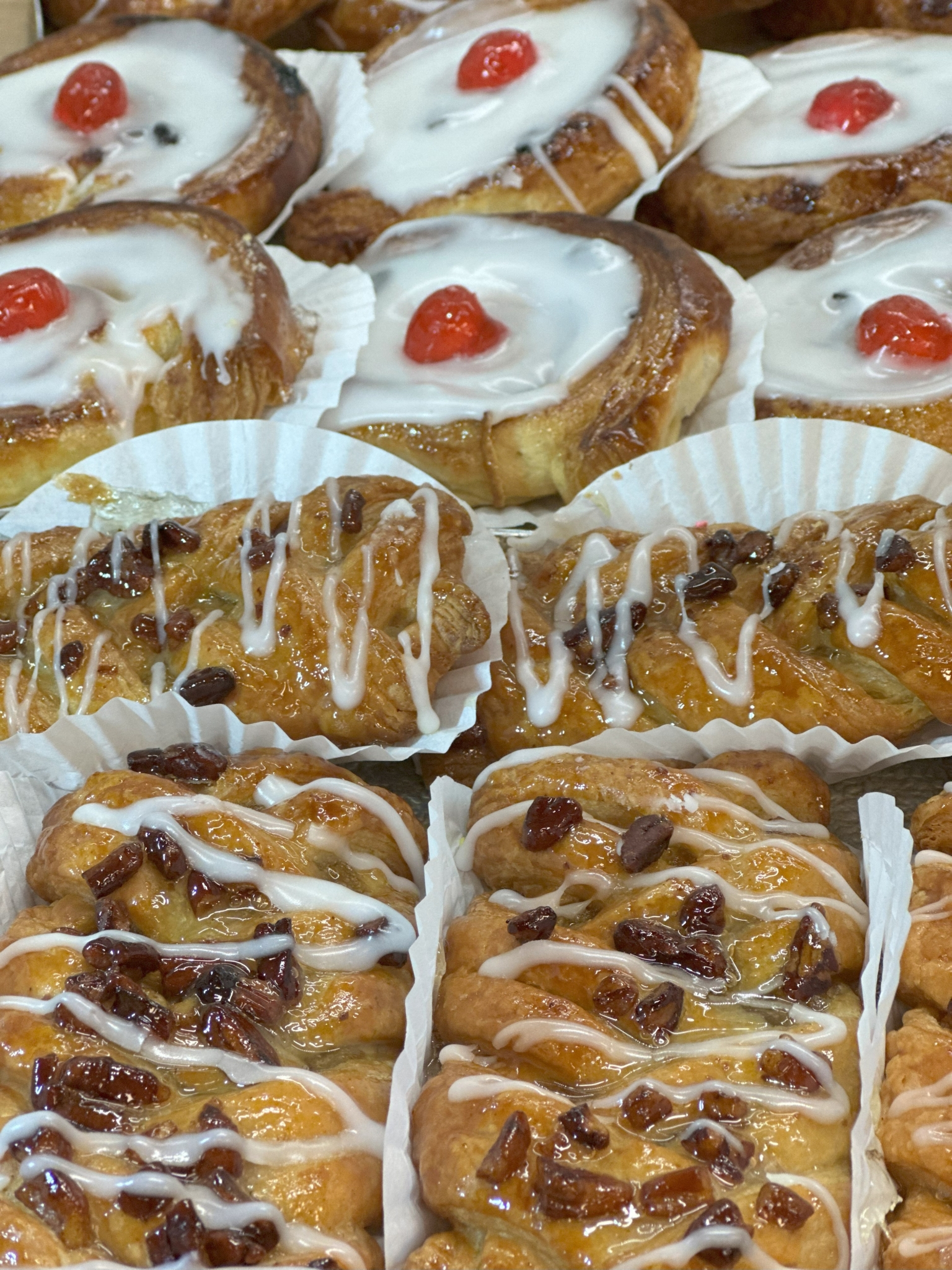 Bloomers Bakery – The best and cheapest place to eat a baguette ...